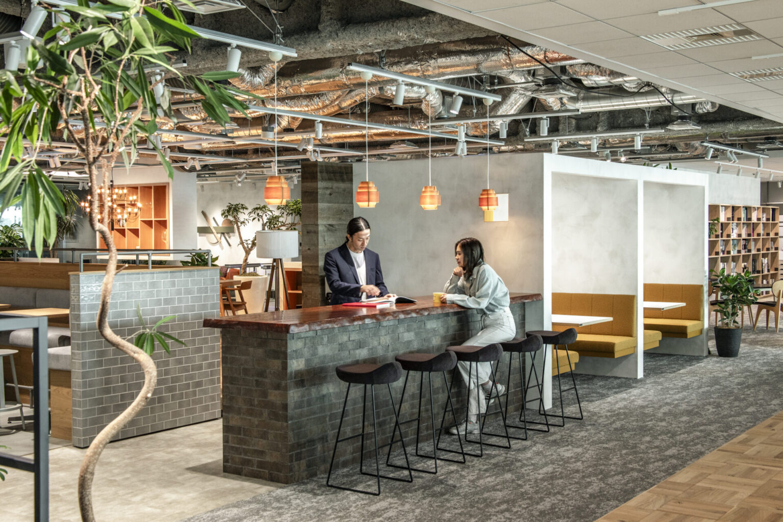 「出社したくなるオフィス」とは？ 働き方をデザインするヴィスが具体例を解説 | Workstyle Lab